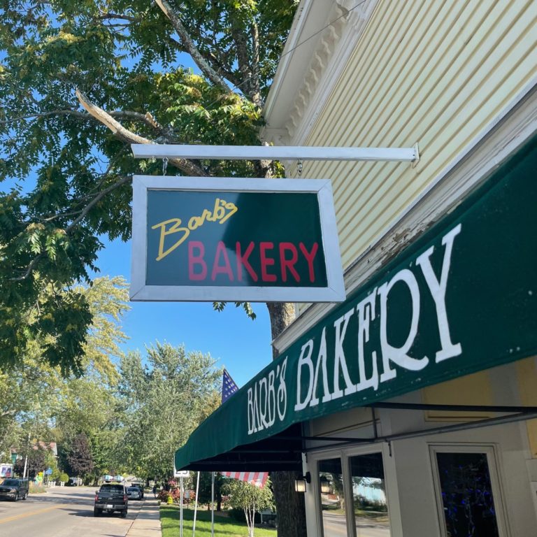 Barb's Bakery - MI Pinky